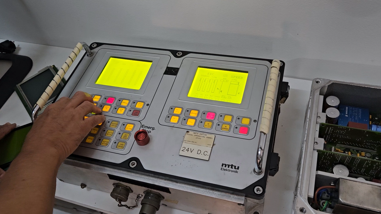 MTU. ECS-Uni system – Obsolete LCD and MERC-2, our solutions: repair or ...